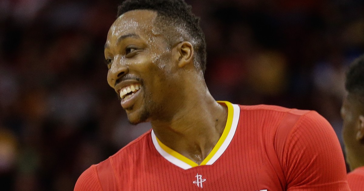 NBA Stars Attend WWE Live Event, Recent WWE Attendance Figures, Banks ...