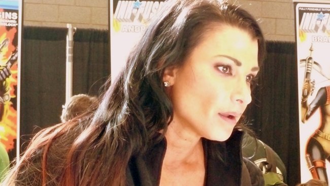 Victoria Aka Lisa Marie Varon Confirms She'll Retire After 2019