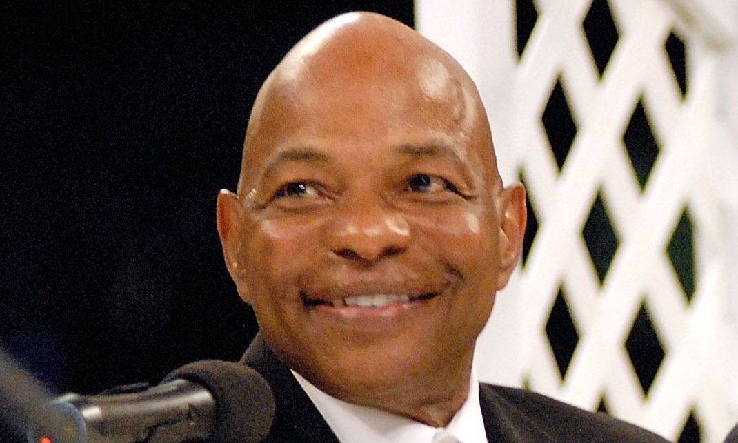 Teddy Long Returns On WWE RAW, Matches Taped For This Week's WWE ...