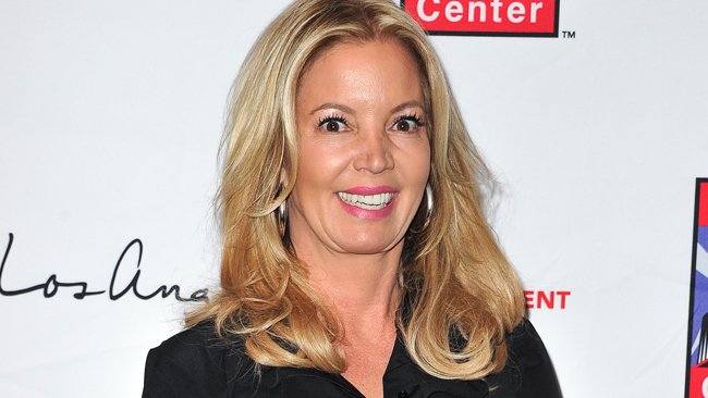 Jeanie Buss Talks Women Of Wrestling, Possible International Touring