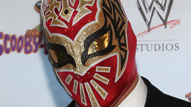 Sin Cara Signs Multi-Year Extension With WWE - Wrestlezone
