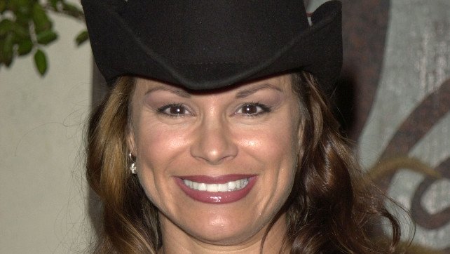 Who Will Induct Ivory Into The WWE Hall Of Fame?