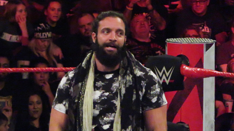 Elias Take Out Jeff Jarrett & Road Dogg After Musical Performance
