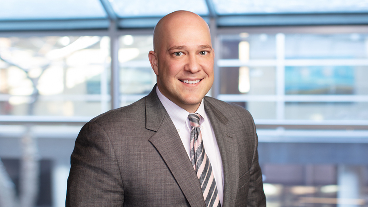 Mike Dockins On The ‘Gray Area’ Between Independent Contractor And Employee