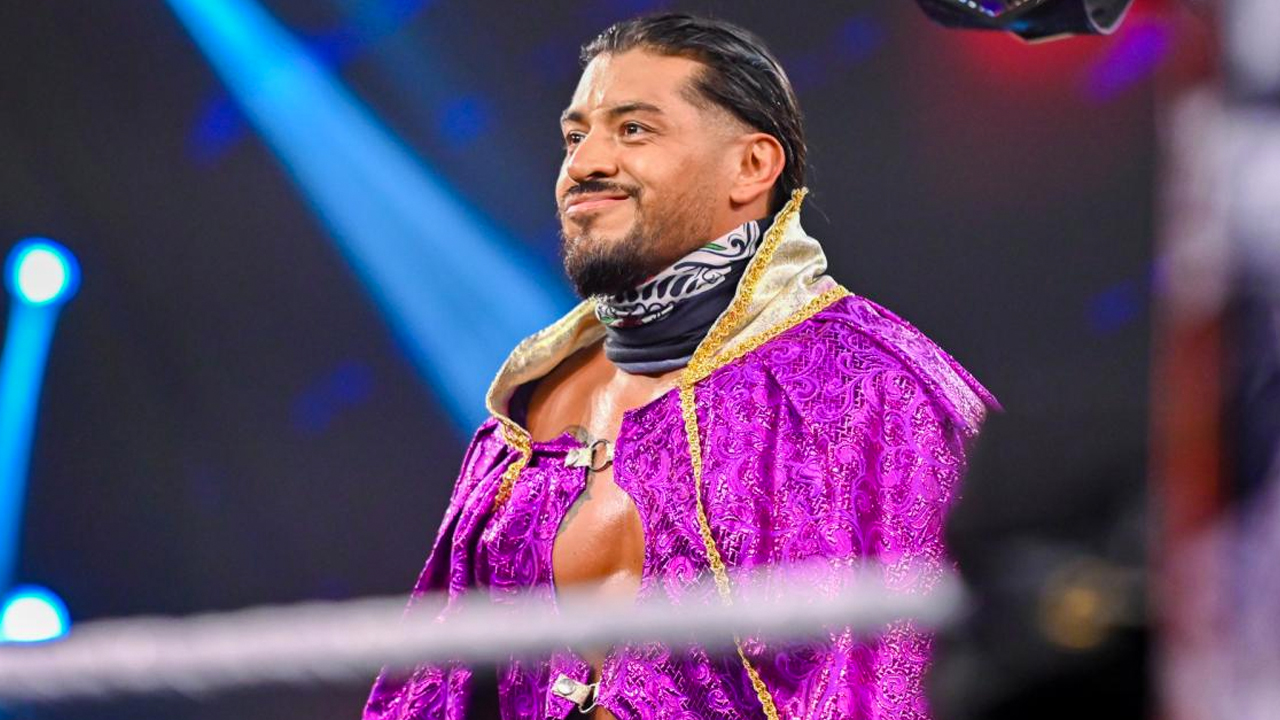 WWE Star Santos Escobar Makes TV Return - Wrestlezone