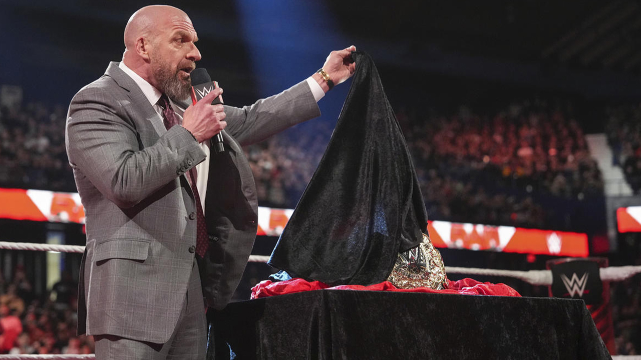 WWE's New World Title Tries To Fix Past Issues, Creates New Ones