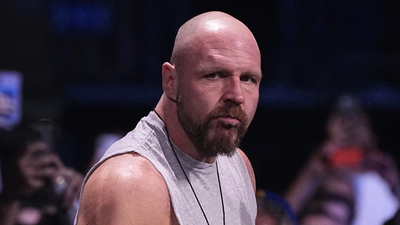 Denise Winkelman Recalls Early Interactions With AEW's Jon Moxley ...