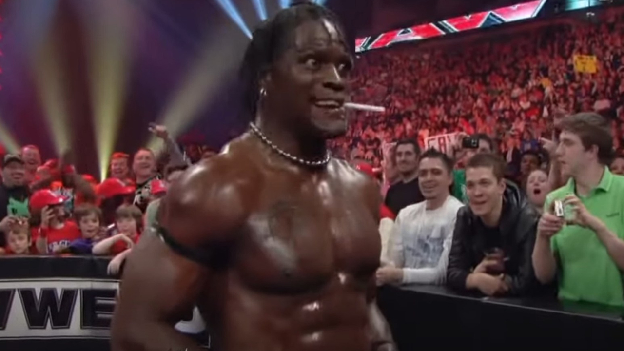 R-Truth Reveals Who Cleared Him Smoking On WWE RAW, Why It Was Pitched ...