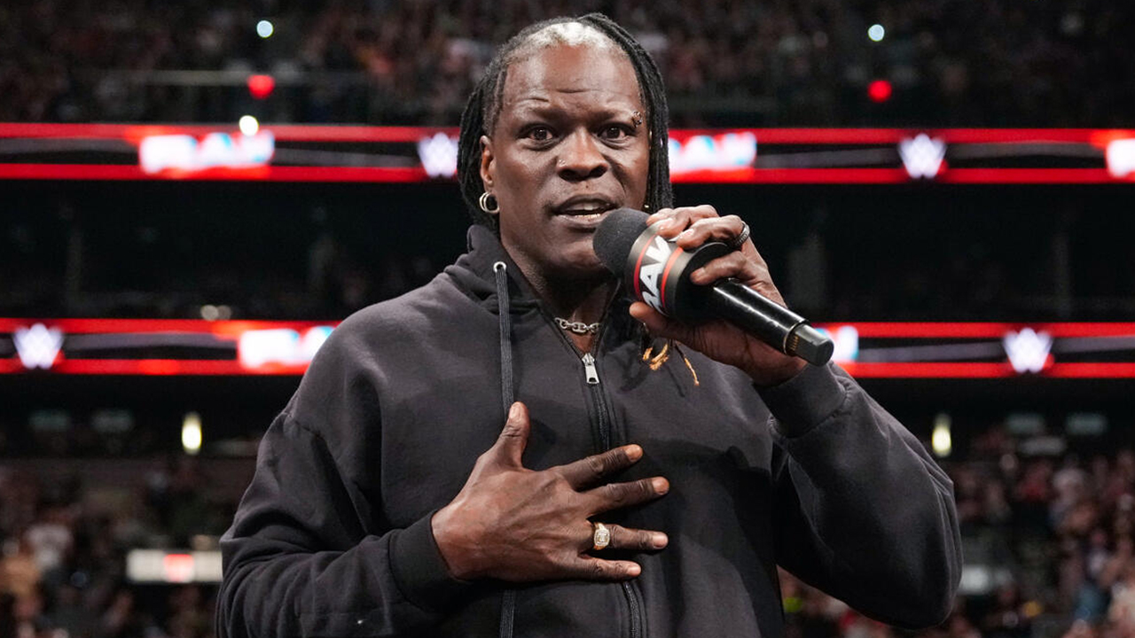 R-Truth Is Open To Another Role In WWE - Wrestlezone