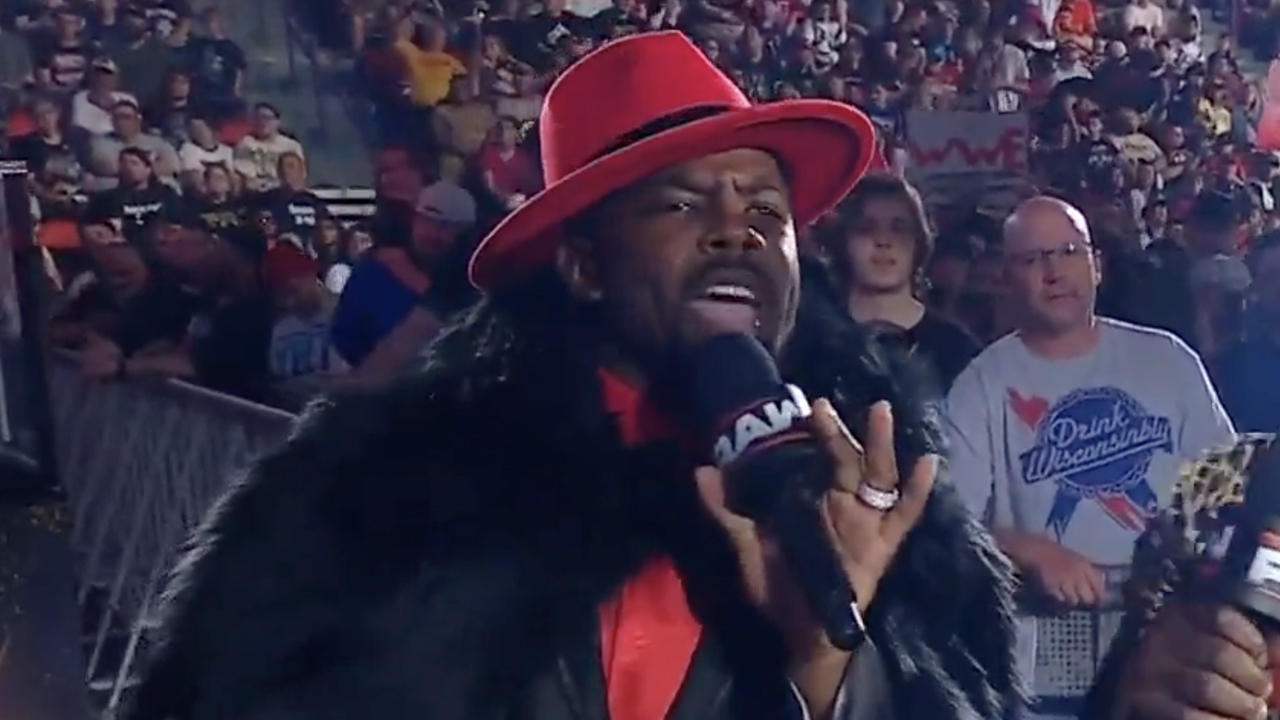 Xavier Woods Confirms New WWE Contract