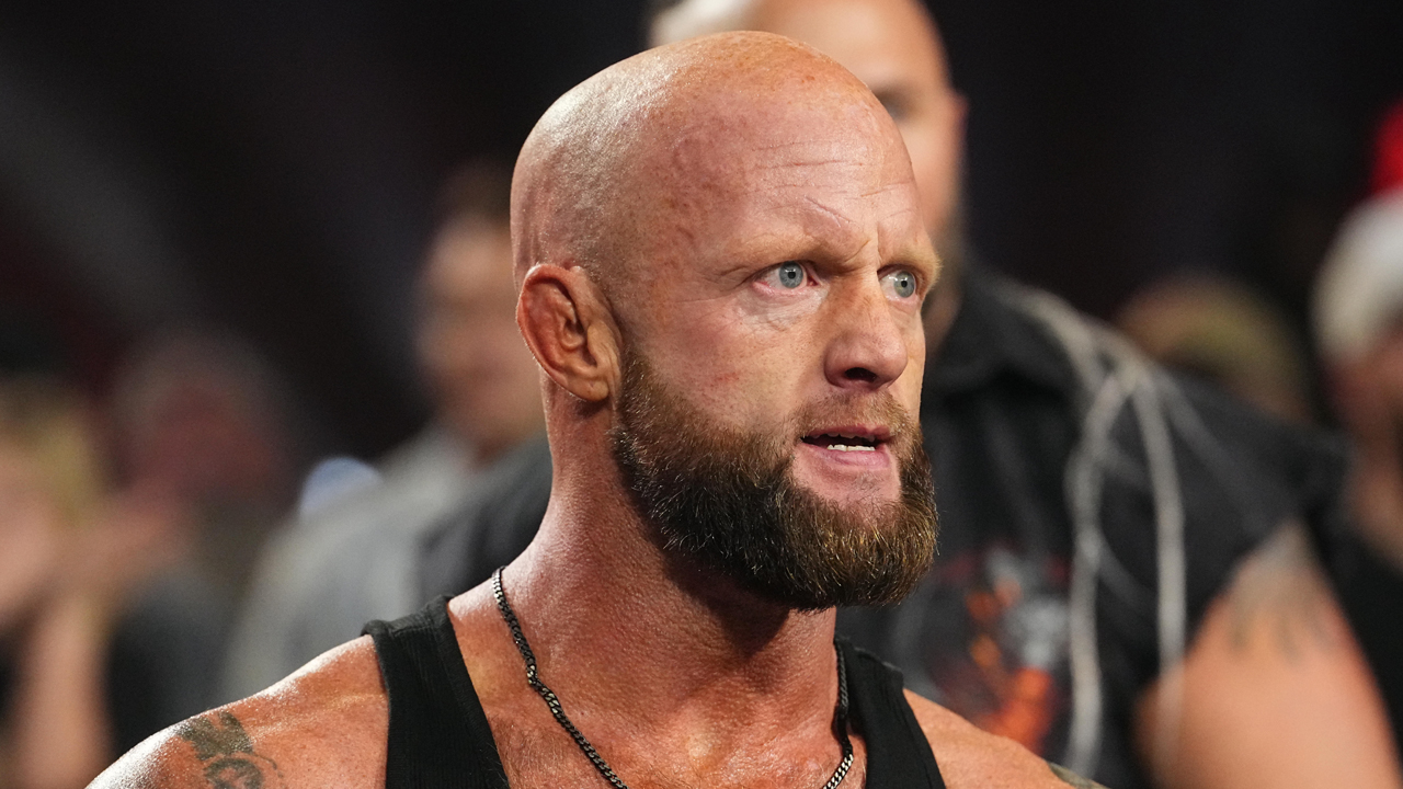 Josh Alexander Clarifies His Comments Towards William Regal