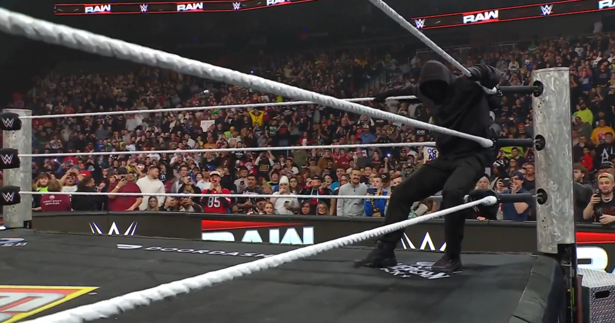Mysterious Masked Man Returns On WWE RAW