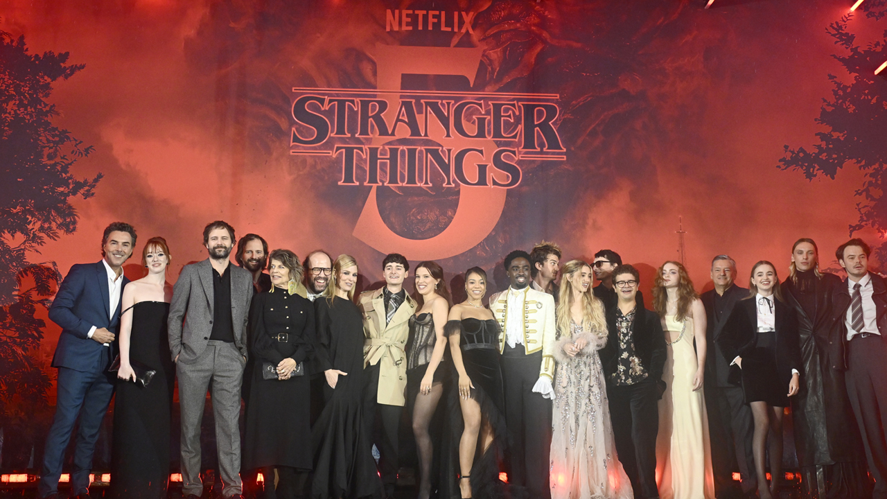 Netflix Teases Stranger Things Collaboration With WWE RAW - Wrestlezone