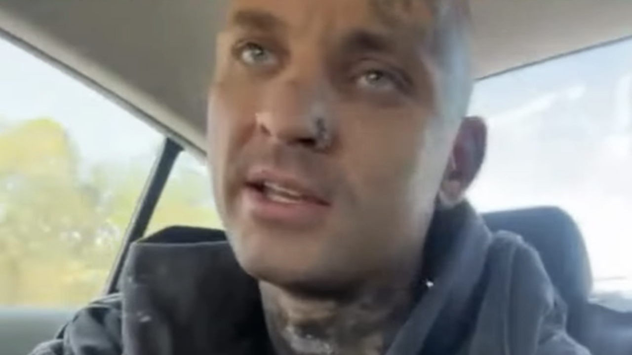 AEW’s Darby Allin Gets Kicked Out Of Uber During An Interview - Wrestlezone