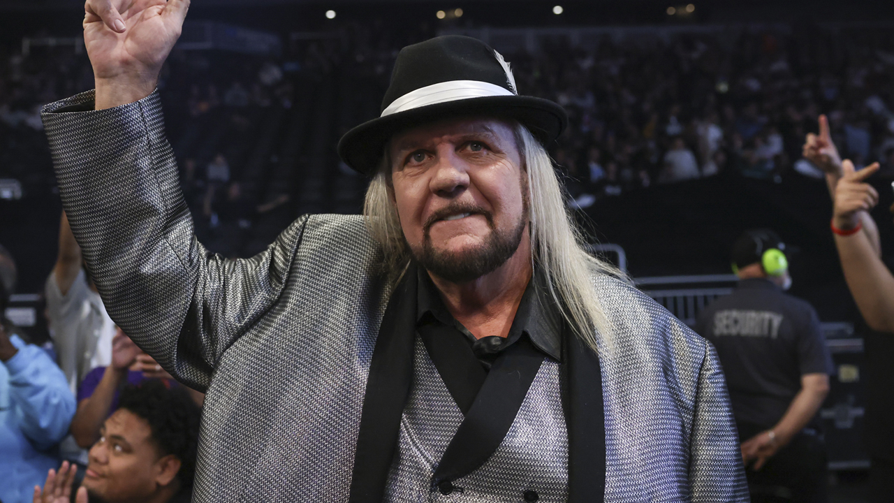 WWE Producer Michael Hayes Reaches Major Sobriety Milestone - Wrestlezone