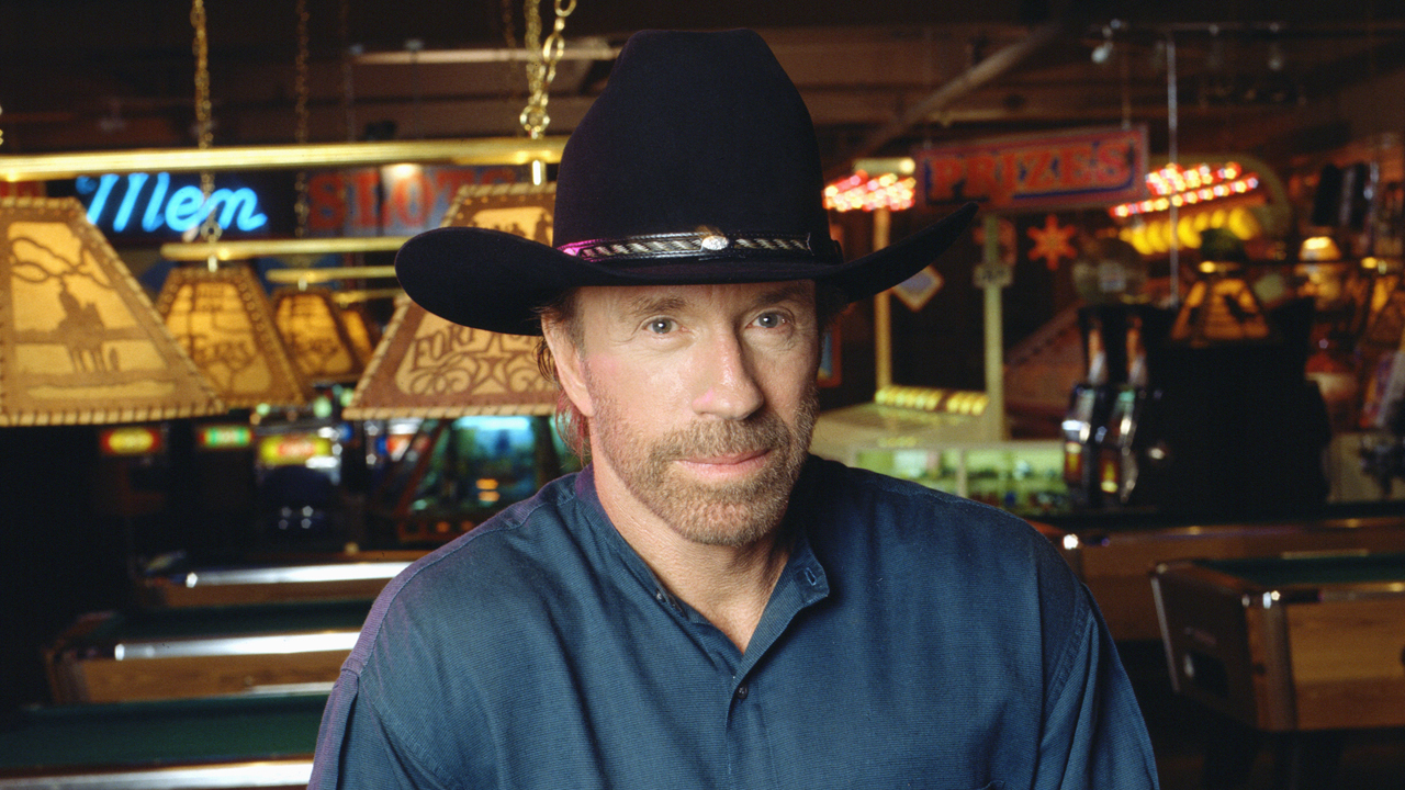 Chuck Norris, ‘Walker, Texas Ranger’ Star, Dies At Age 86 - Wrestlezone