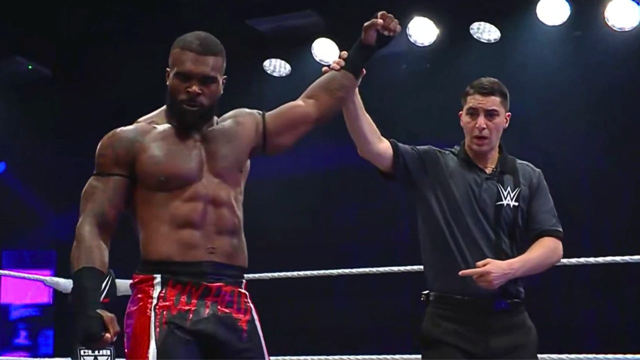 Boxing Legend Evander Holyfield's Son Wins WWE EVOLVE Debut With Unique ...